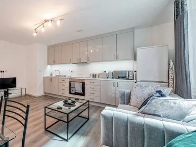Salford, M3 6BF, United Kingdom | 2 bed apartment for rent #166229290 | Rentberry
