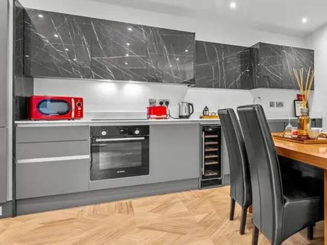 Salford, M3 7AQ, United Kingdom | 1 bed apartment for rent #121506784 | Rentberry
