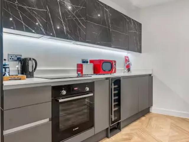 Salford, M3 7AQ, United Kingdom | 2 bed apartment for rent #135859429 | Rentberry