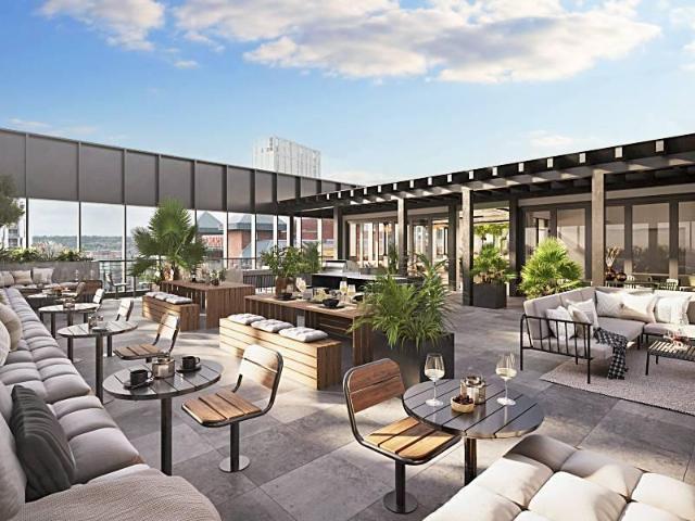 Salford quay M50 3 bed apartment to rent £2,350 pcm £542 pw