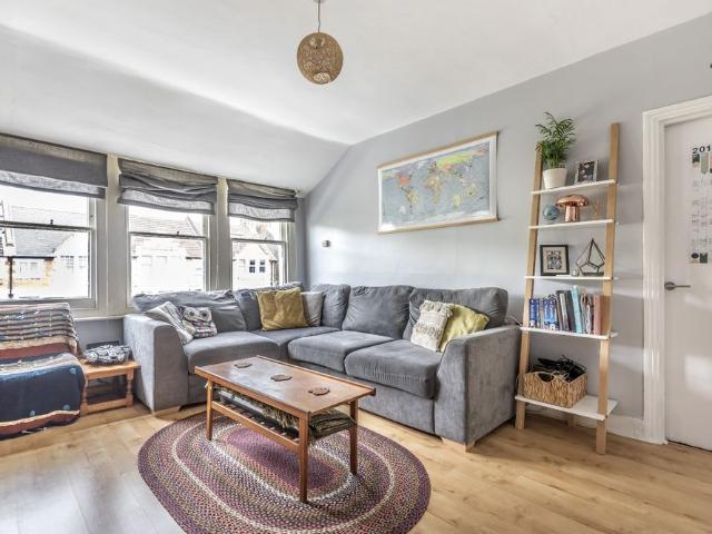 Salford Road, Telford Park, London, SW2