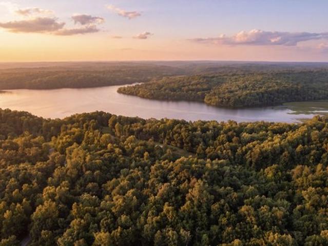 Saline Trl, Dover, TN 37058