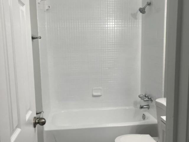 Salisbury Apartments 2 Bedroom Apartment for Rent at 125 S Salisbury Ave, Deland, FL 32720