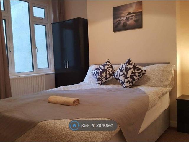 Salisbury Avenue, Westcliff On Sea SS0, Room to rent, £680 pcm | PrimeLocation