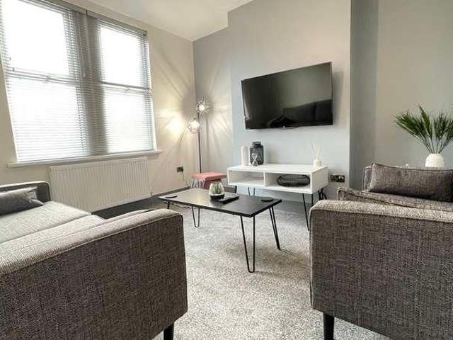 Salisbury Grove, Armley, Leeds, LS12