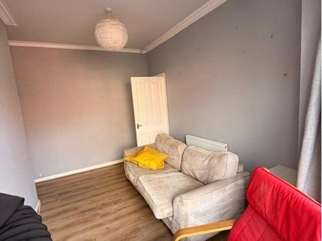Salisbury St, Manchester M14, 2 bed terraced house to rent, £1,400 pcm | PrimeLocation