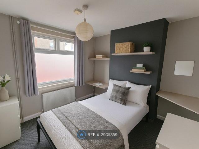 Salisbury St, Northampton NN2, Room to rent, £516 pcm | PrimeLocation