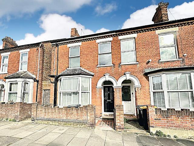 Salisbury Street, Bedford MK41, 3 bed semi detached house to rent, £1,475 pcm | PrimeLocation
