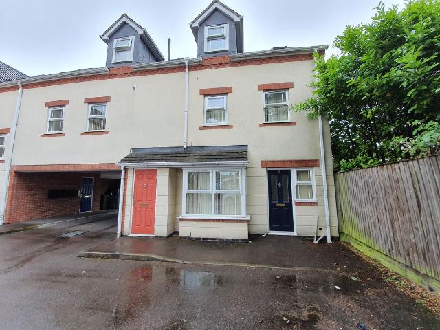 Salisbury Street, Loughborough LE11, 2 bed flat to rent, £775 pcm | PrimeLocation