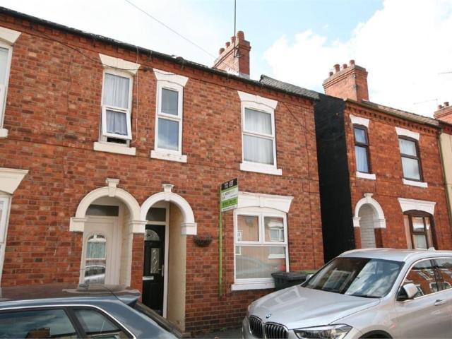 Salisbury Road, Wellingborough NN8, 3 bed terraced house to rent, £1,100 pcm | PrimeLocation