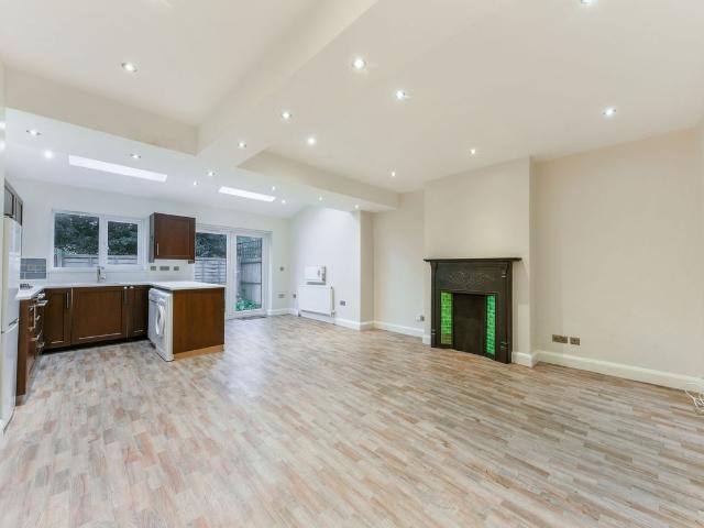 Salisbury Road, Wimbledon SW19, 4 bed terraced house to rent, £3,500 pcm | PrimeLocation