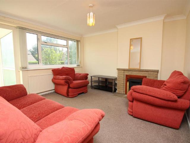 Salisbury Road, Canterbury, Kent, CT2 4 bed detached house to rent £1,550 pcm £358 pw