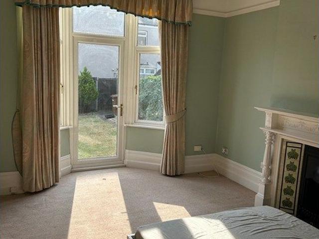 Salisbury Road, Harrow HA1, Room to rent, £825 pcm | PrimeLocation