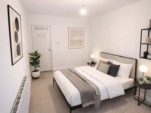 Salisbury Road, London E7, Room to rent, £825 pcm | PrimeLocation