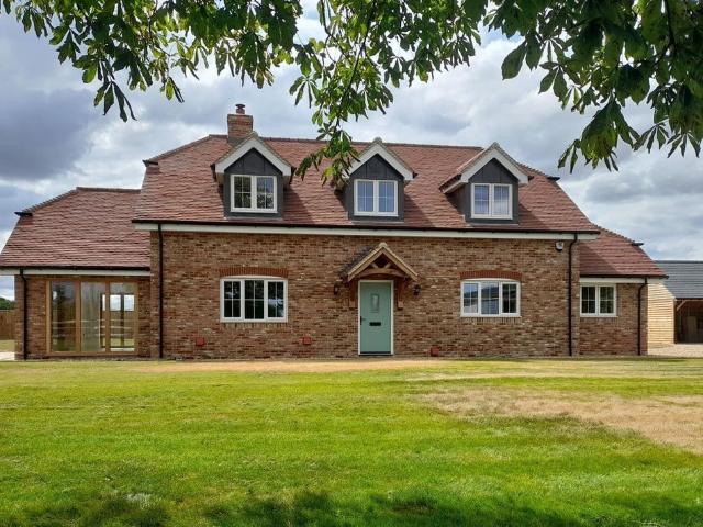 Salisbury Road, Palestine, Andover SP11, 4 bed detached house to rent, £4,500 pcm | PrimeLocation