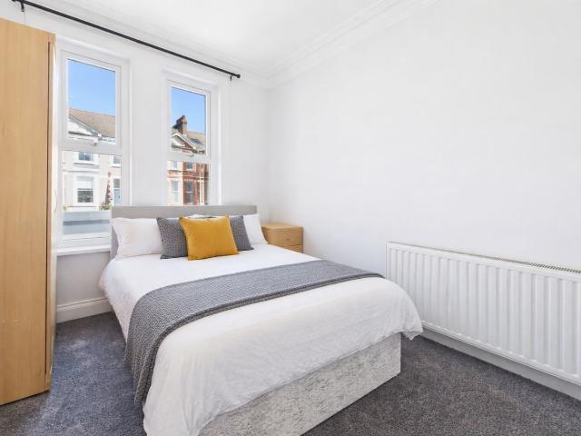 Salisbury Road, St Judes PL4, Room to rent, £550 pcm | PrimeLocation