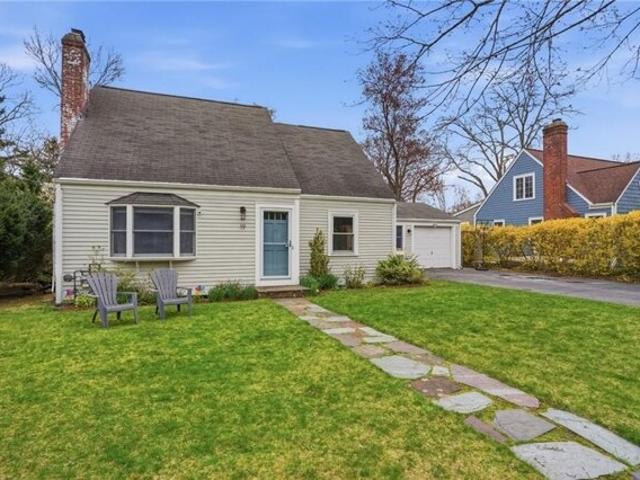 Salisbury Rd, Barrington, Home For Sale