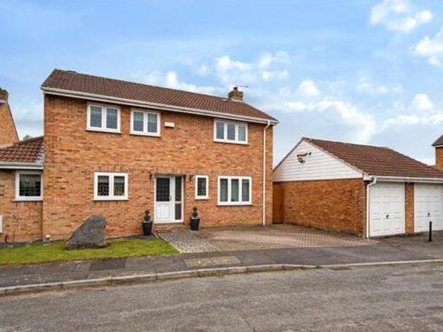 Sally Barn Close, Longwell Green, 3 Bedroom House