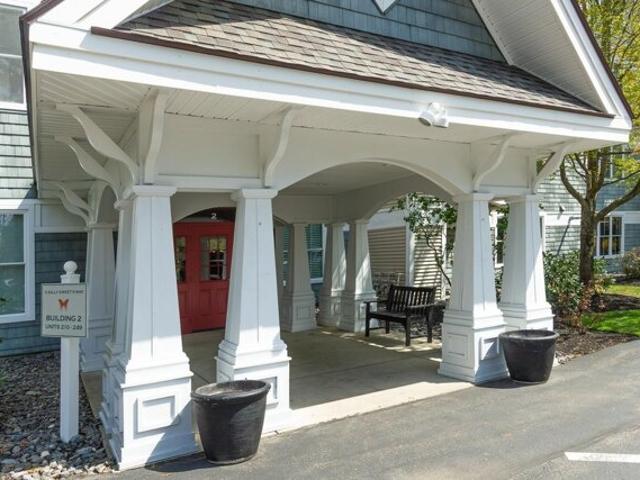 Sally Sweets Way Unit,salem, Condo For Sale