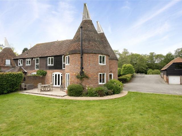 Salmans Lane, Penshurst, Tonbridge, Kent TN11, 4 bed barn conversion to rent, £4,995 pcm | PrimeLocation