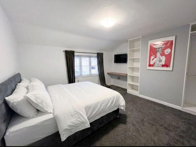 Salmon Parade, Bridgwater TA6, Room to rent, £600 pcm | PrimeLocation