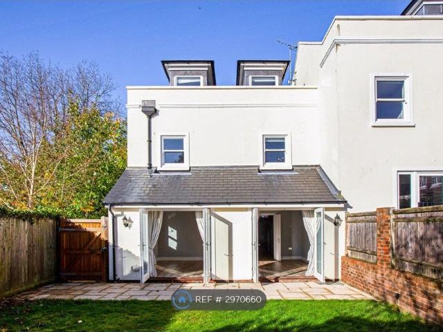Salomons Mews, Tunbridge Wells TN2, 4 bed terraced house to rent, £3,600 pcm | PrimeLocation