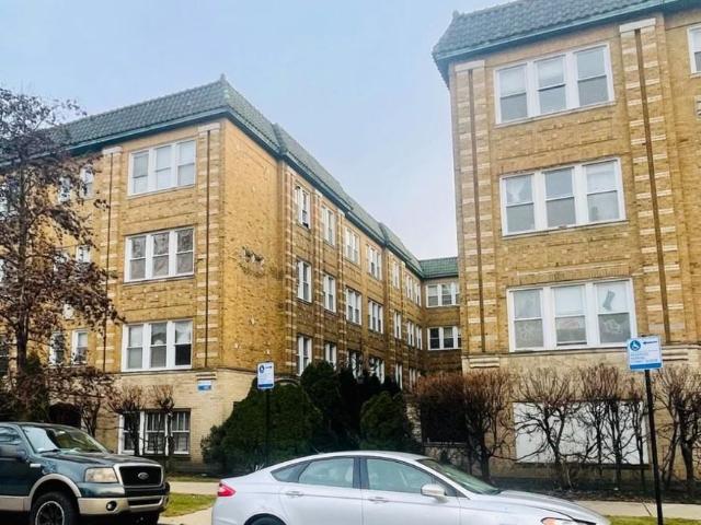 SAP School 4045 55 2 Bedroom Apartment for Rent at 4045 4045 4055 W School St, Chicago, IL 60641 Portage Park