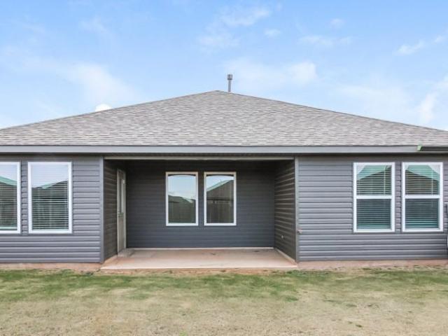 Sara Park 3 Bedroom Apartment for Rent at 10524 Sw 38th St, Mustang, OK 73064