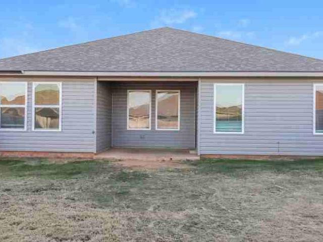 Sara Park 3 Bedroom Apartment for Rent at 10524 Sw 38th St, Mustang, OK 73064