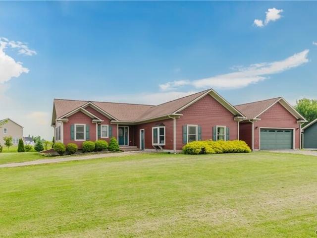 Sarah Ln, La Fargeville, Home For Sale