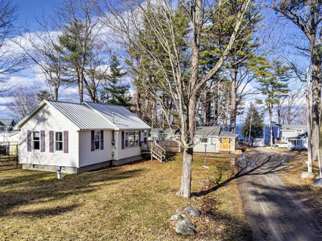 Sarah Ln, Standish, Home For Sale