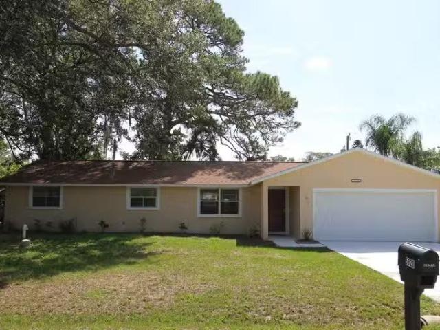 Sarasota, FL Apartment $2,550.00 Available October 2023 5.