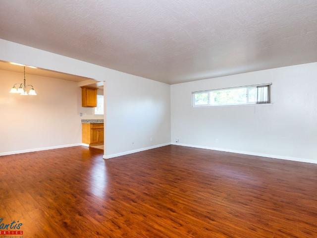 Saratoga 1363 2 Bedroom Apartment for Rent at 1363 Saratoga Ave, San Jose, CA 95129 Country Lane