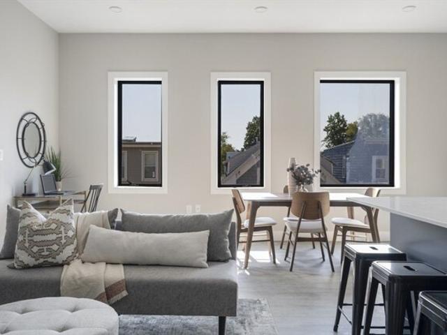 Saratoga St Unit,boston, Condo For Sale