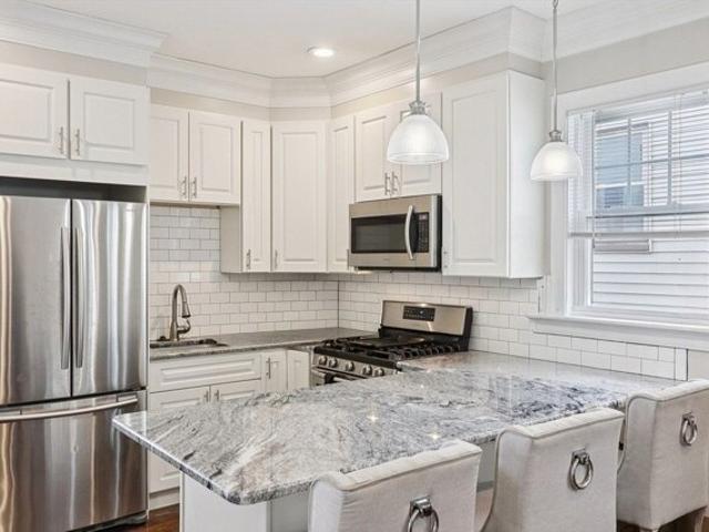Saratoga St Unit,boston, Condo For Sale