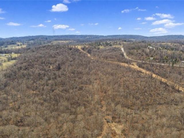 Sardis Rd, New Kensington, PA 15068