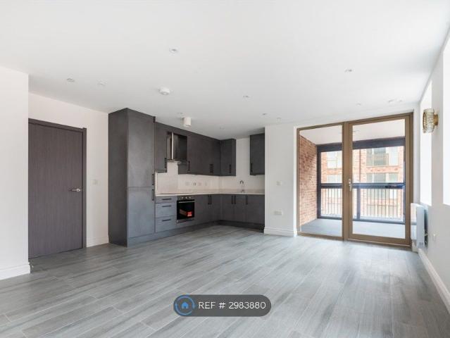 Sargeant Court, Hounslow TW4, 1 bed flat to rent, £1,450 pcm | PrimeLocation