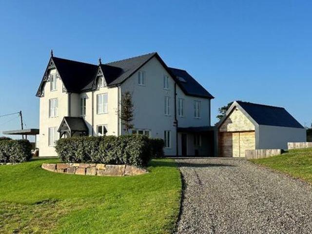 Sarn Bach, Abersoch, 6 Bedroom Detached