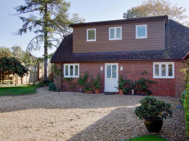 Sarson Lane, Amport SP11, 2 bed detached house to rent, £1,700 pcm | PrimeLocation
