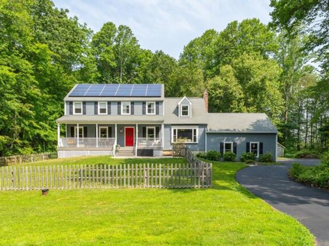 Sassafrass Ln, Clinton, Home For Sale