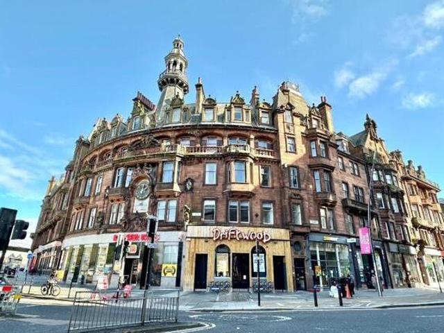 Sauchiehall Street, Charing Cross, 4 Bedroom Flat