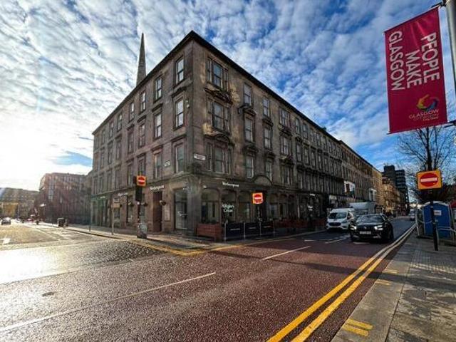 Sauchiehall Street, Glasgow City Centre, 4 Bedroom Flat
