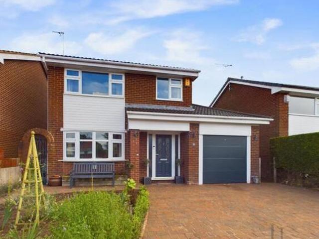 Saughall, Fairholme Close, Chester, 3 Bedroom Detached