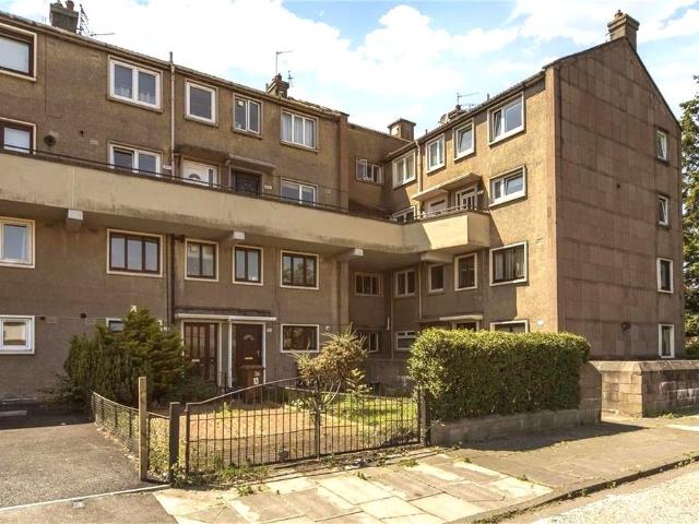 Saughton Avenue, Gorgie, Edinburgh EH11, 2 bed flat to rent, £1,295 pcm | PrimeLocation