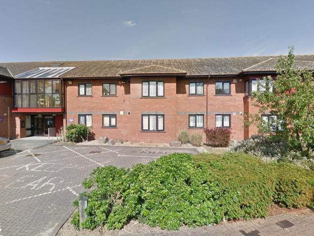 Saunders Gardens, Bedford MK40, 1 bed flat to rent, £775 pcm | PrimeLocation
