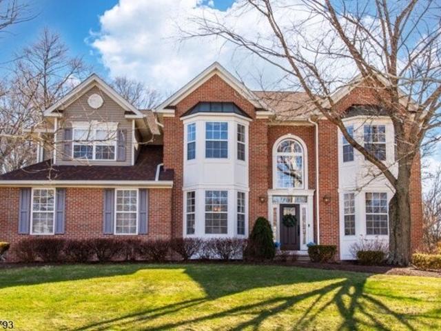 Saunders Ln, Mount Olive Township, Home For Sale
