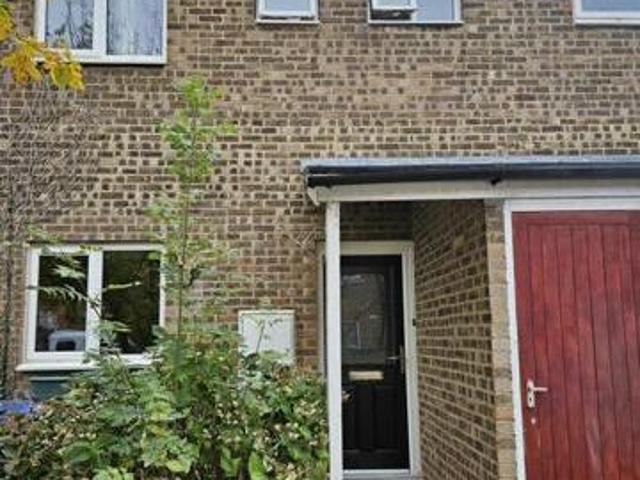 Saunders Road, Oxford, 2 Bedroom House
