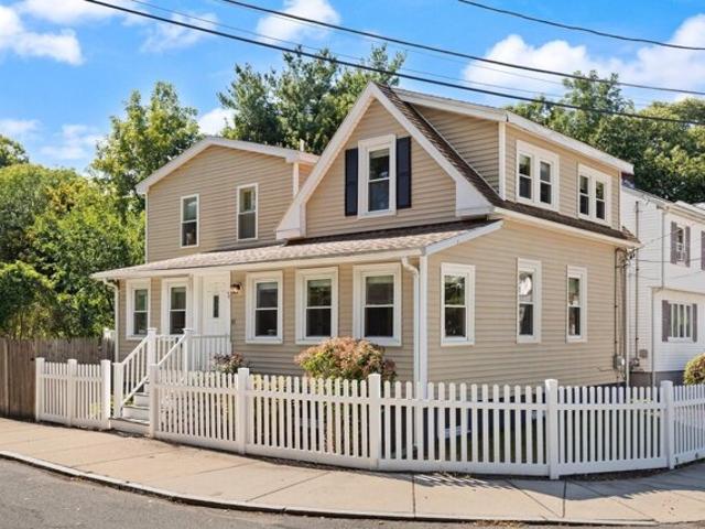 Saunders St, Medford, Home For Sale