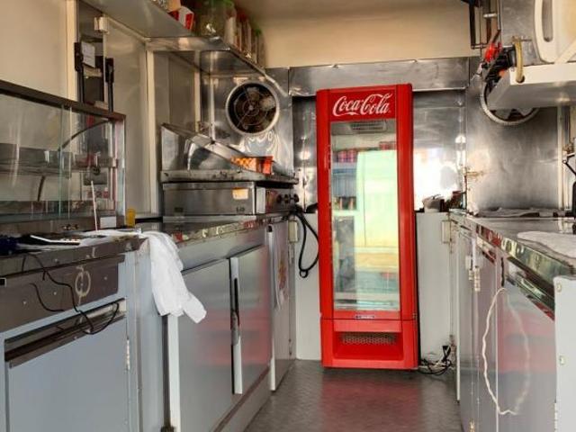 SAUS quiosque montado #SENDO VENDIDO C/ TUDO DENTRO# SETOR DE AUTARQUIA