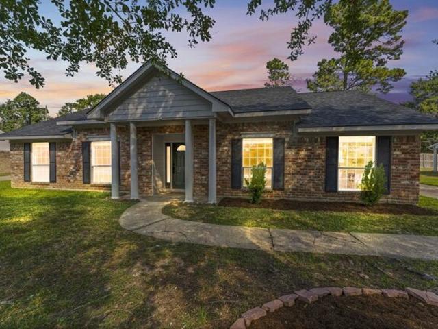 Savannah Dr, Shenandoah, Home For Sale